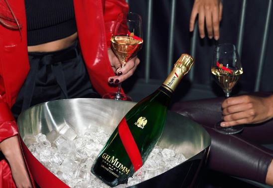 Wellington.Scoop » Champagne wins prizes at Shed 5