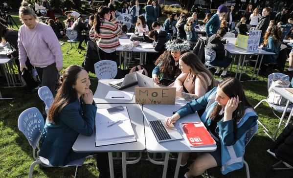 Wellington.Scoop » Girls College students set up protest classroom on ...