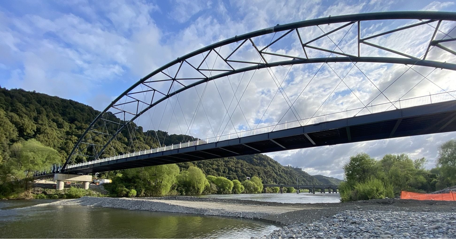 Wellington.Scoop » Walking and cycling with water – new bridge over ...
